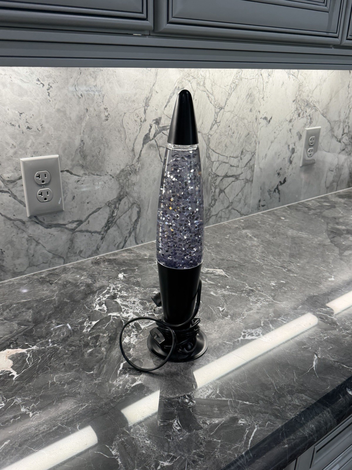Rocket Style Clear Liquid/Silver Glitter Black Metal Motion Lamp - 16 1 ...