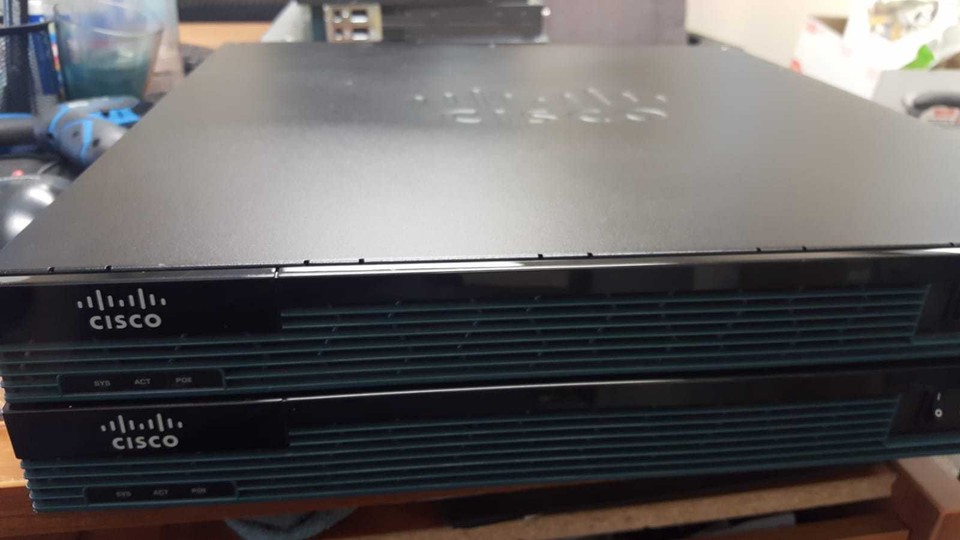 Lot of 2 Cisco 2901-K9 Router CISCO2901-K9 with VWIC2-2MFT-T1/E1 | eBay