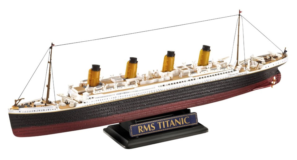 Revell 05727 Gift-Set R.M.S. Titanic Model Kit | eBay UK