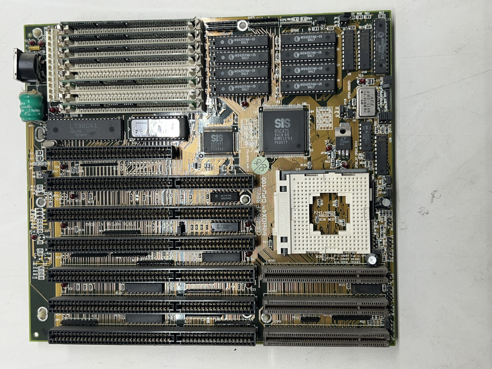 Gigabyte GA-486VF Socket 2 Motherboard Vintage PC Isa Vlb 256KB Cache w ...