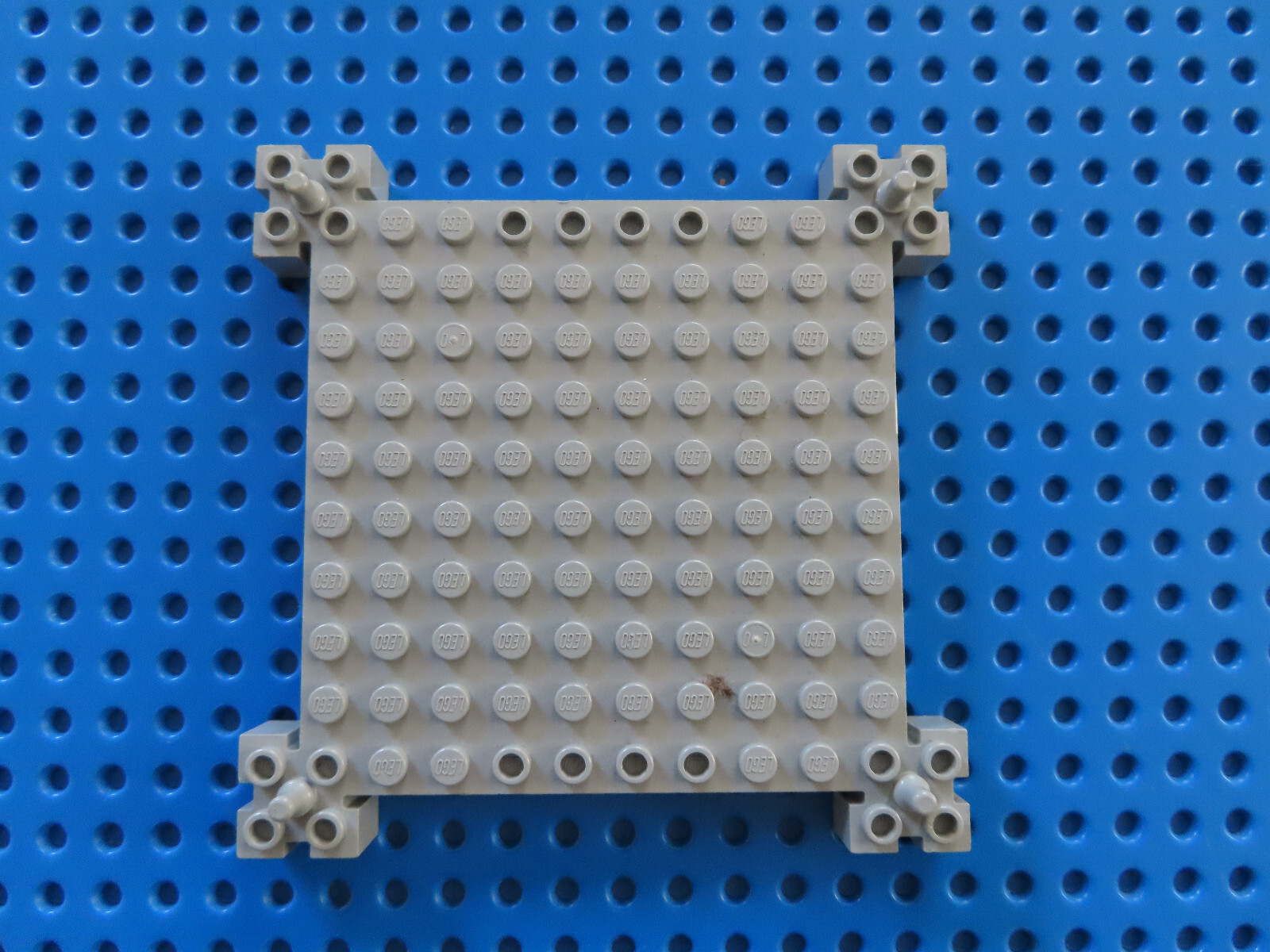 Lego 1 x Platte Bauplatte dick Turm 30645 12x12 Pin alt hellgrau 4620 ...