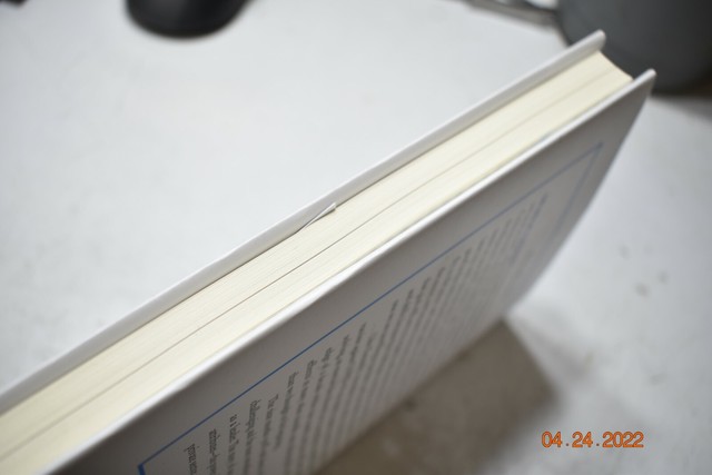 Moonshot : Inside Pfizer's Nine-Month Race to Make the Impossible ...