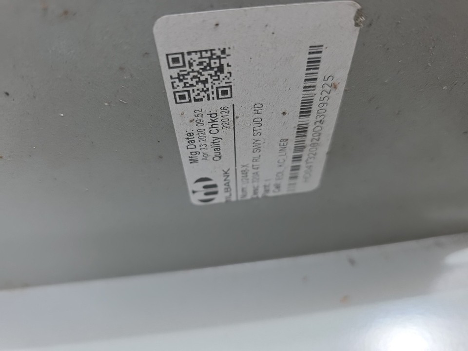 MILBANK U2448-X RINGLESS METER SOCKET 320 AMP 1-PHASE LEVER BYPASS NEW ...