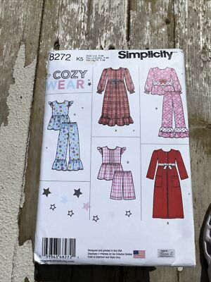 Simplicity Pattern 8272 Girls 7-14 Sleepwear Pajamas Nightgown Bathrobe ...