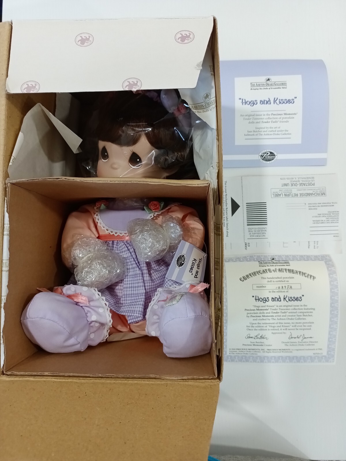 Ashton Drake Precious Moments Doll “Hogs and Kisses” Tender Twosomes ...