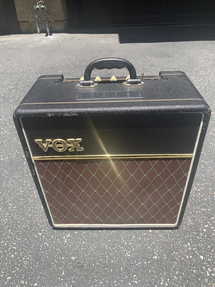 Vox (AC4C1-12) Classic 4-Watt 1 x 12" Tube Guitar Combo Amplifier ...