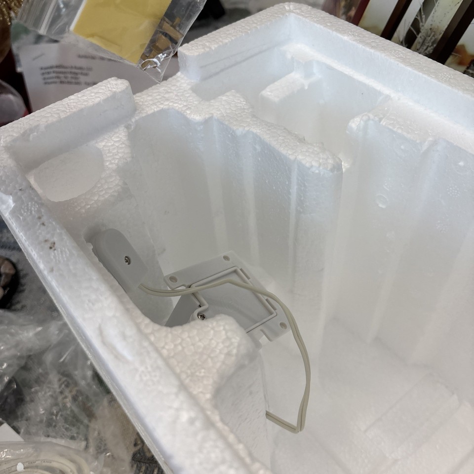 Dept 56 St. Stephen’s Church Dickens Village In Box With Spire Light. No Tree | eBay