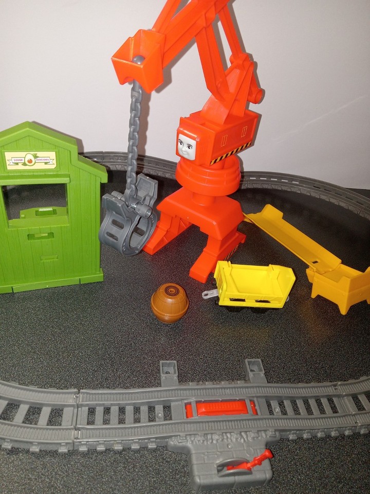 Thomas & Friends TrackMaster Cassia Crane & Cargo Sodor Avocado + Track ...