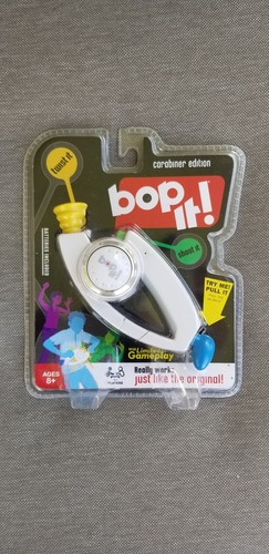 2012 Hasbro Bop It Mini Hand Held Electronic Toy Video Game NEW Demo ...