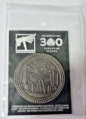 300 European Stores Warhammer 40k Space Marine Captain Centos ...