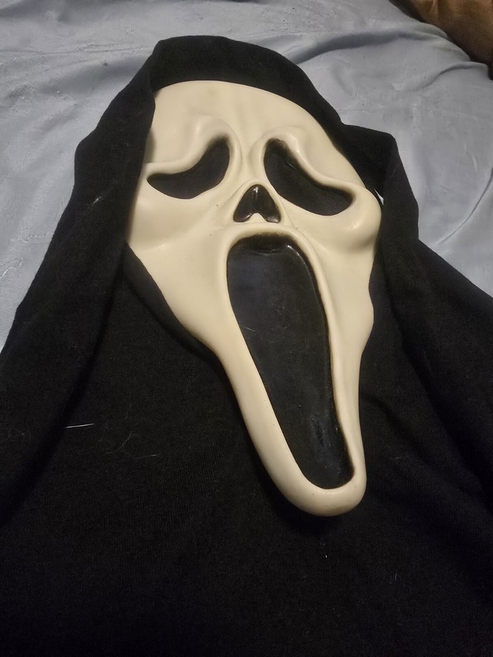 Ghost Face Mask RDS MK Stamp Scream 2 Cotton Shroud Glow Easter ...