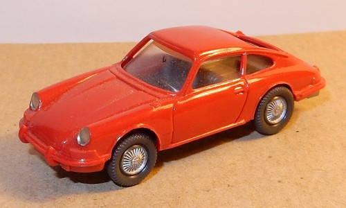 A Micro WIKING Ho 1/87 Porsche 911 Red Pure #16 No Box Headlights ...