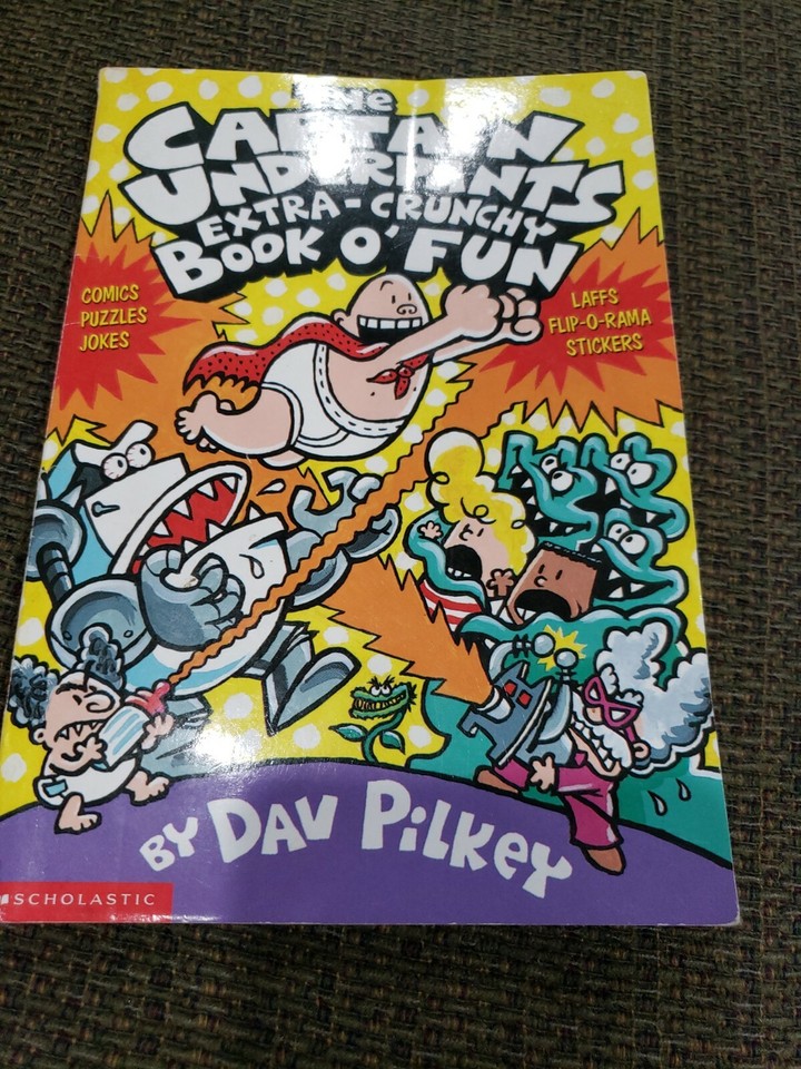 8 Dav Pilkey 7- Captain Underpants ~ 1 Ricky Ricotta's Giant Robot RL-3 ...