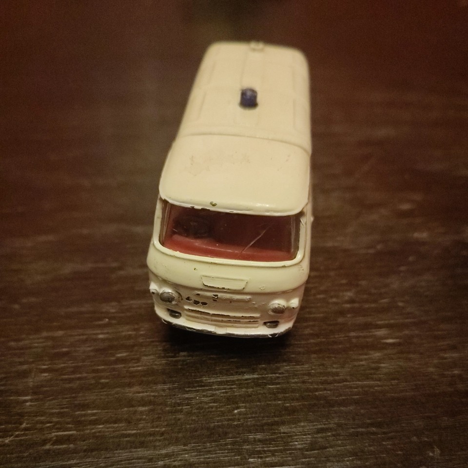 Corgi Toys 3/4 TON CHASSIS Commer Ambulance Diecast Model | eBay UK