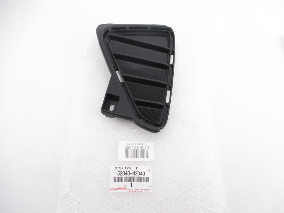 Genuine OEM Toyota 52040-0R010 Driver Front Bumper Insert Hole Cover 16 ...
