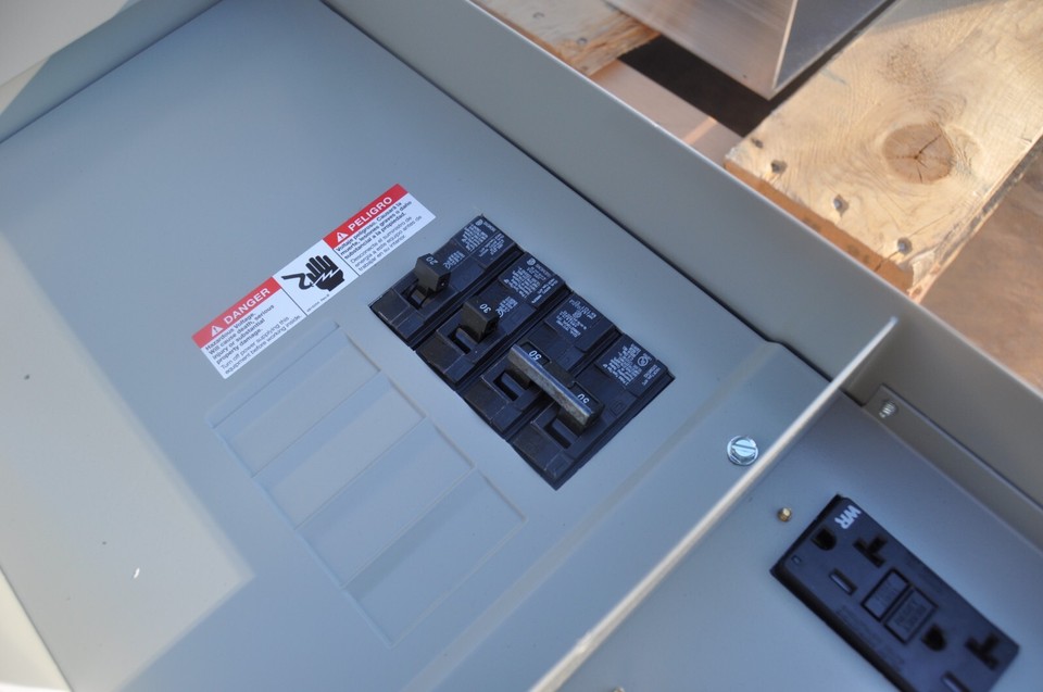 Siemens TL137US Talon Temporary Power Outlet Panel 20,30,50 amp OUTDOOR ...