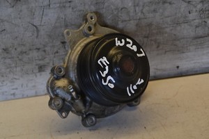 Mercedes E Class Engine Water Pump A6422002001 W207 E350 CDi V6 Auto ...