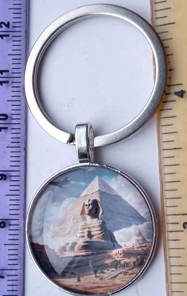 VINTAGE Metal Keyring Egypt🇪🇬 Pyramid Nefertiti Pharaoh Sqhinx Egyptian ...