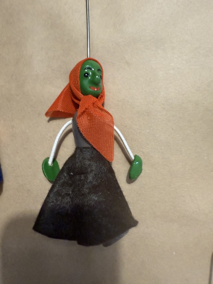 MINI DELUXE FANTASY PUPPET THEATER 10 PUPPETS ONLY, CZECHOSLOVAKIA. | eBay