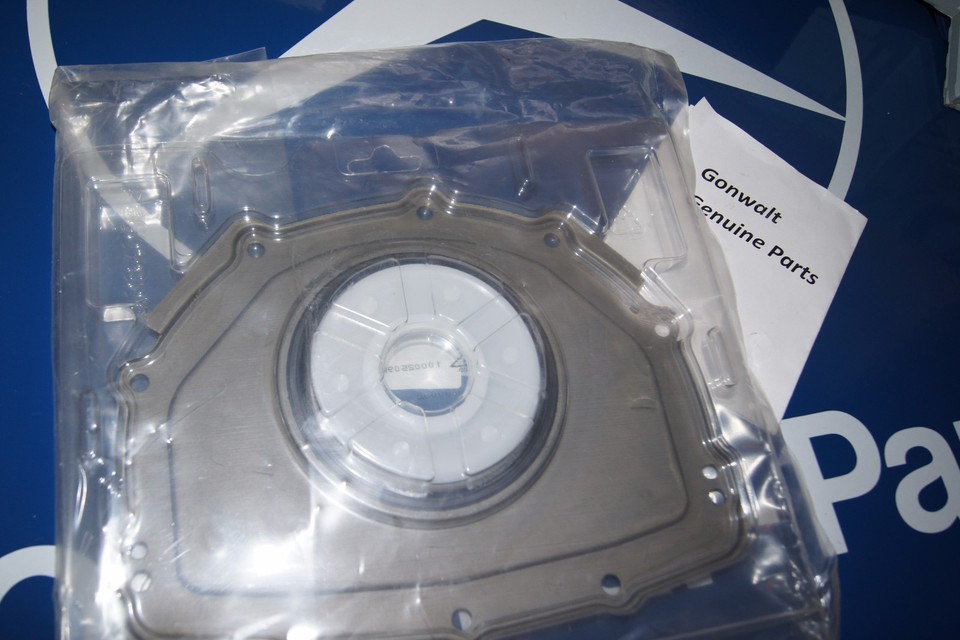 Mercedes Benz Genuine Steel Rear Crankshaft Seal With Flange S class ...