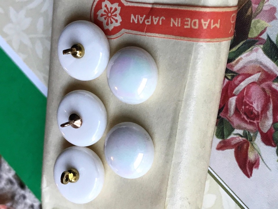 Vintage Glass Cabochons, Iris White, Iris Buttons, Iridescent Buttons,14mm , B53 | eBay