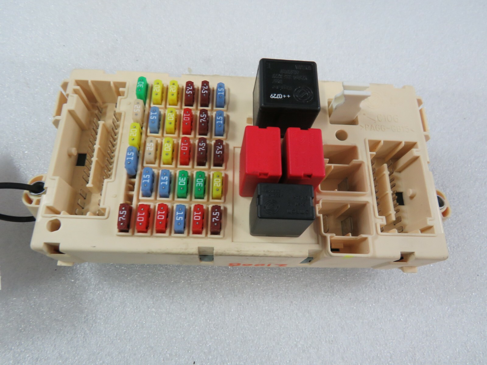 Maserati Quattroporte, Ferrari 599, 612, LH, Left Dash Fuse Box, Used P ...