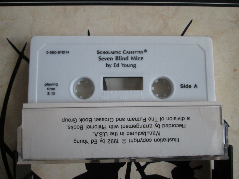 Seven Blind Mice Scholastic PB Book w/ Cassette Tape Ed Young Rick ...