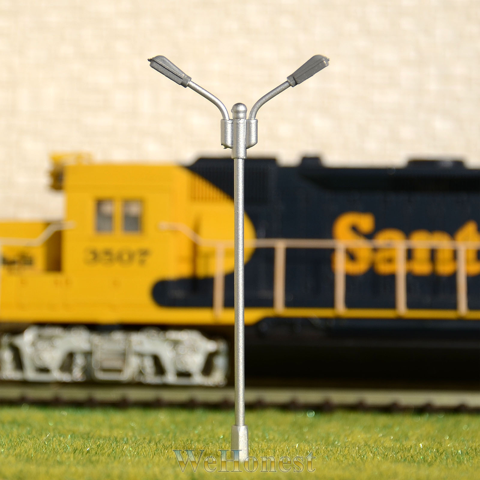 12 x HO / OO gauge Model Railway train Lamp posts Led street lights ...