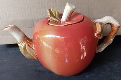 Red Apple Ceramic Teapot in Very Good Pre-owned Condition. Fall Decor ...