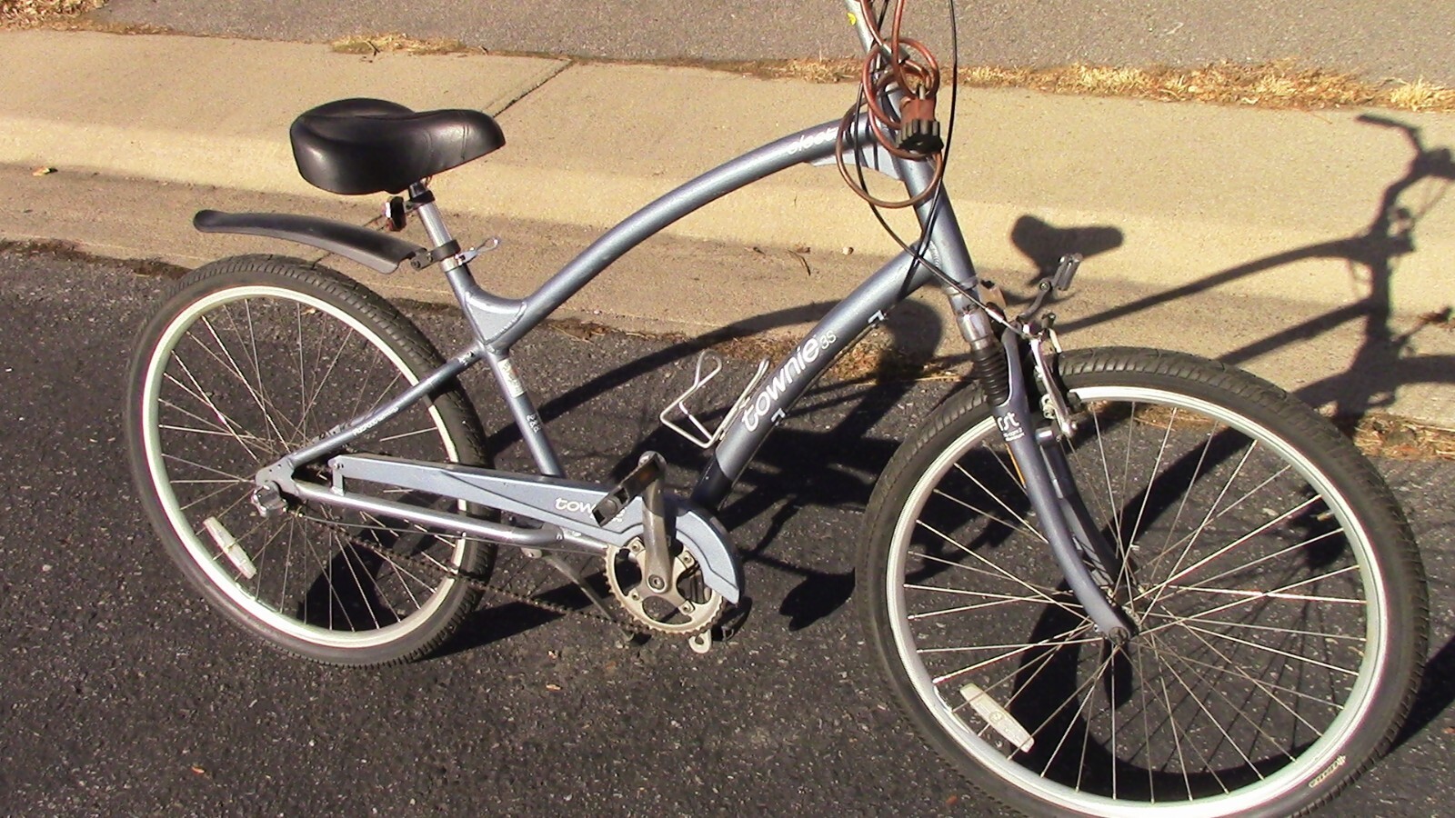 Townie S3 Bicycle by Electra 3 Speed Blue Aluminium Thumb shifter | eBay