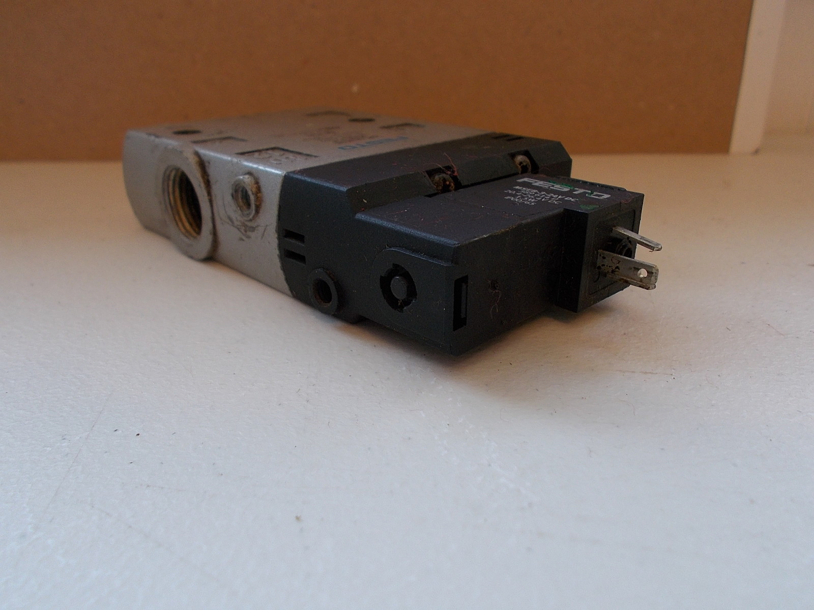 Festo CPL24-M1H-3GLS-3 Solenoid Valve Assembly 163169 MSEB-3-24VDC ...