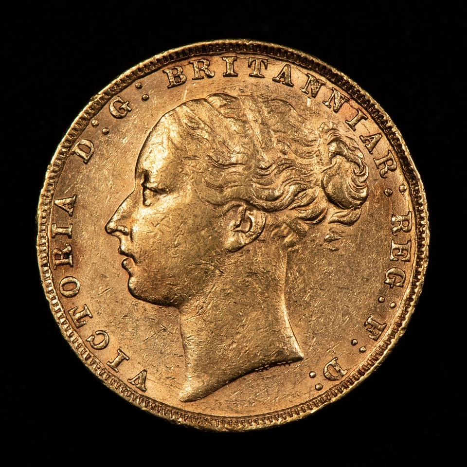 1880 Great Britain Sovereign Gold Coin - Luster - AU - .2355 AGW ...