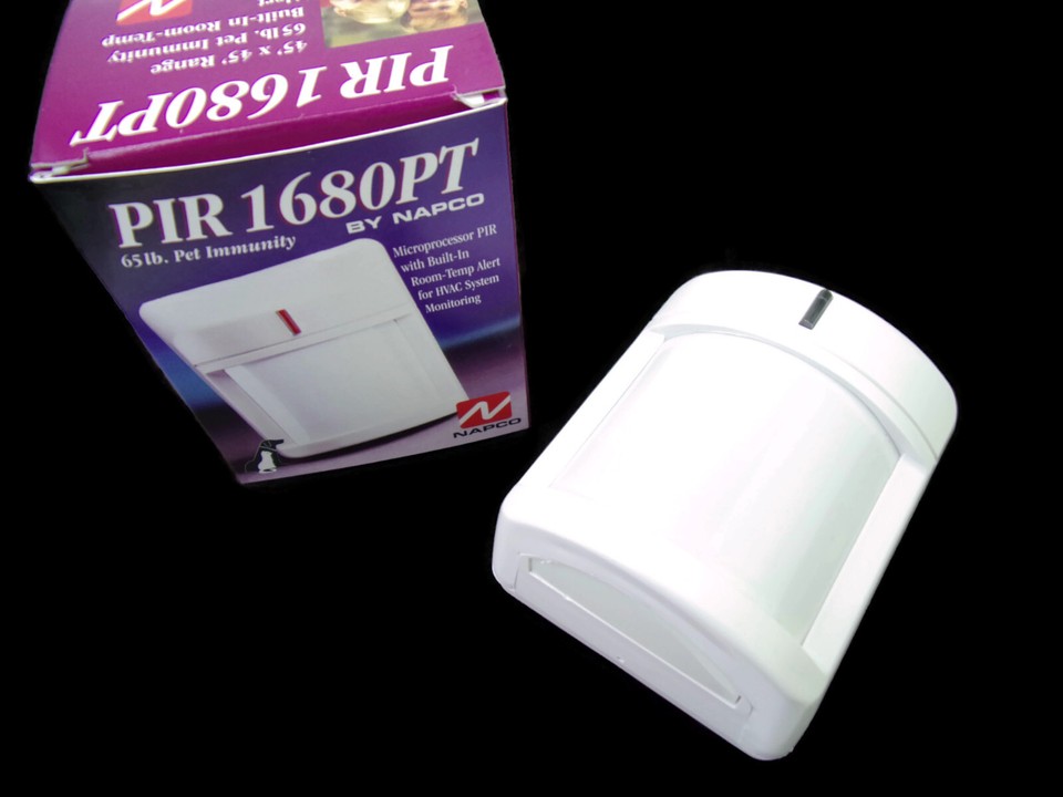 NAPCO PIR1680PT Infrared PIR Motion Sensor w/ 65lb Pet Immunity 45' x ...