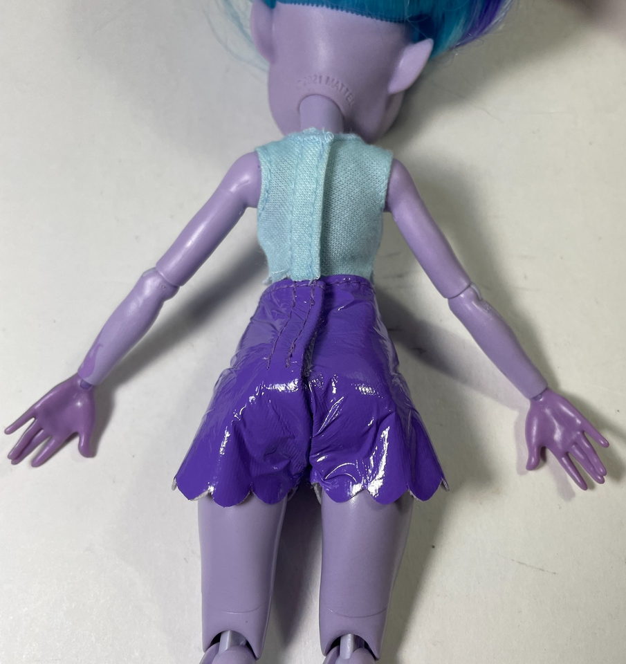 Mattel 2021 Monster High Skulltimate Secrets Neon Frights Twyla Doll | eBay