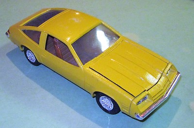 AMT / MPC 1970's Chevy Monza Annual Vintage Built Kit Stock Builtup 76 ...