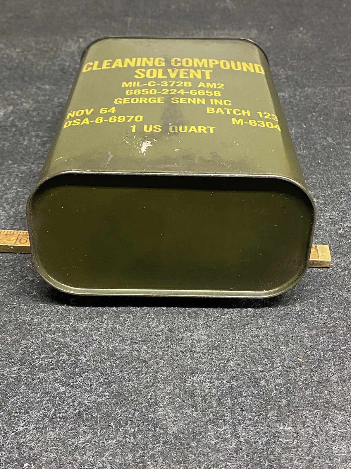 1964 US Military Cleaning Compound Solvent 1 Quart Can MIL-C-372B EMPTY ...
