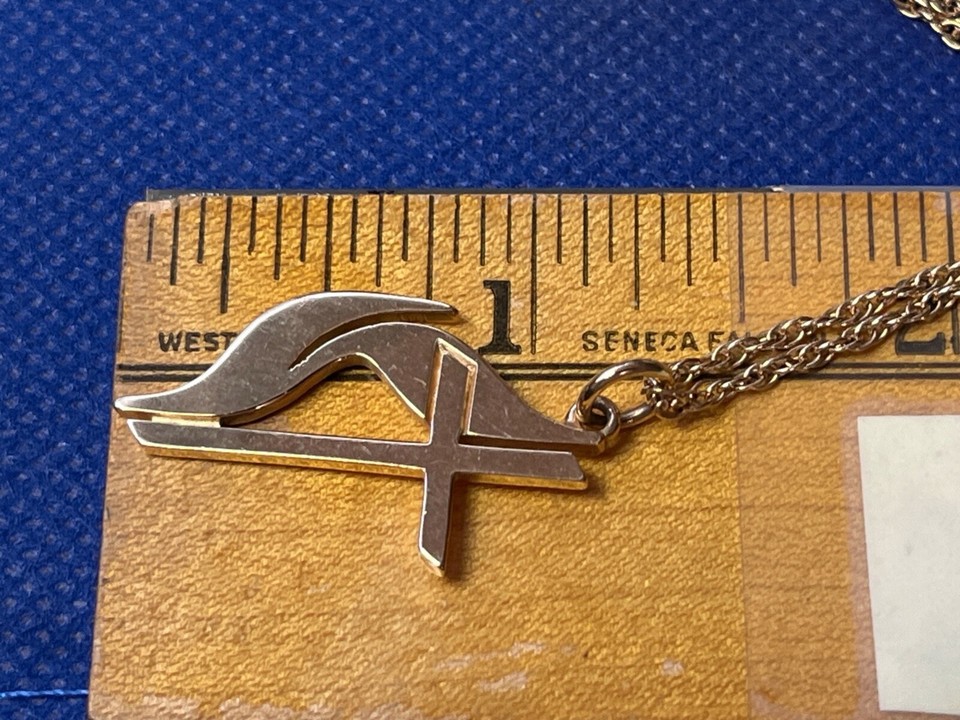 Retired JAMES AVERY 14K GOLD James Avery Methodist Cross Pendant With ...