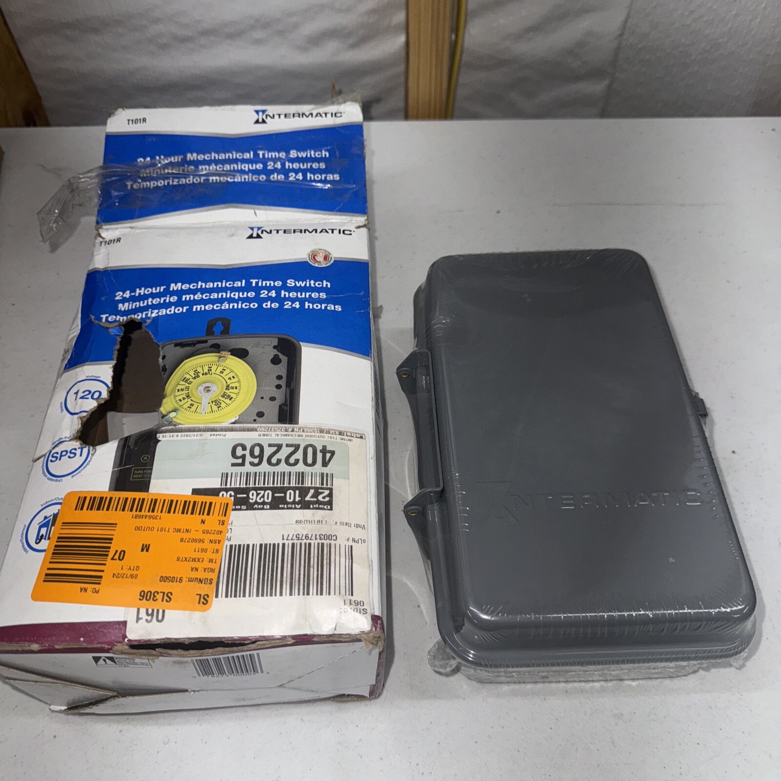 Intermatic T104R 208-277V 24 Hour Mechanical Time Switch (DENTED BOX ...