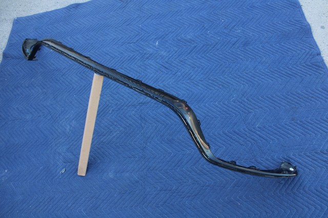 MERCEDES-BENZ AMG GT X290 FRONT BUMPER TRIM MOLDING A2908854901 ...