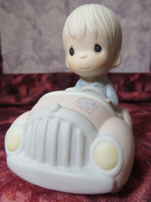 Precious Moments -#PM862-I'M FOLLOWING JESUS-Boy in Car- 1986 Members ...