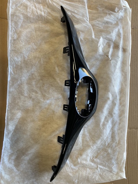 53111-12e90 Toyota Grille Radiator 5311112E90 Genuine OEM Part for sale ...