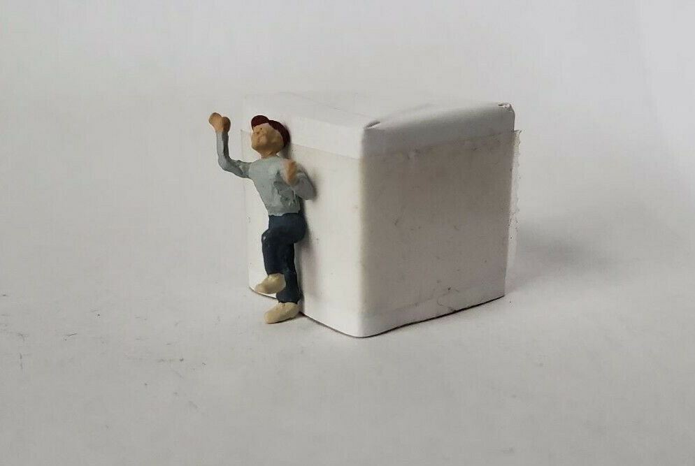 Arttista #1253 - Boy Climbing Slide Ladder - O Scale Figure - Model ...