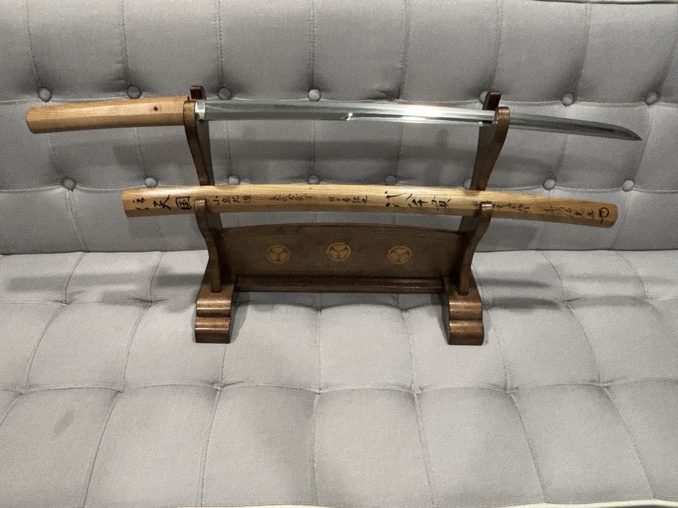 Antique Japanese Kogarasu-Maru Tachi Sword. Unsigned. 66cm Cutting Edge ...