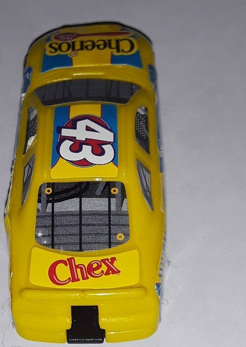 Richard Petty #43 Cheerios Race Car NASCAR, 2005 General Mills, Plastic ...