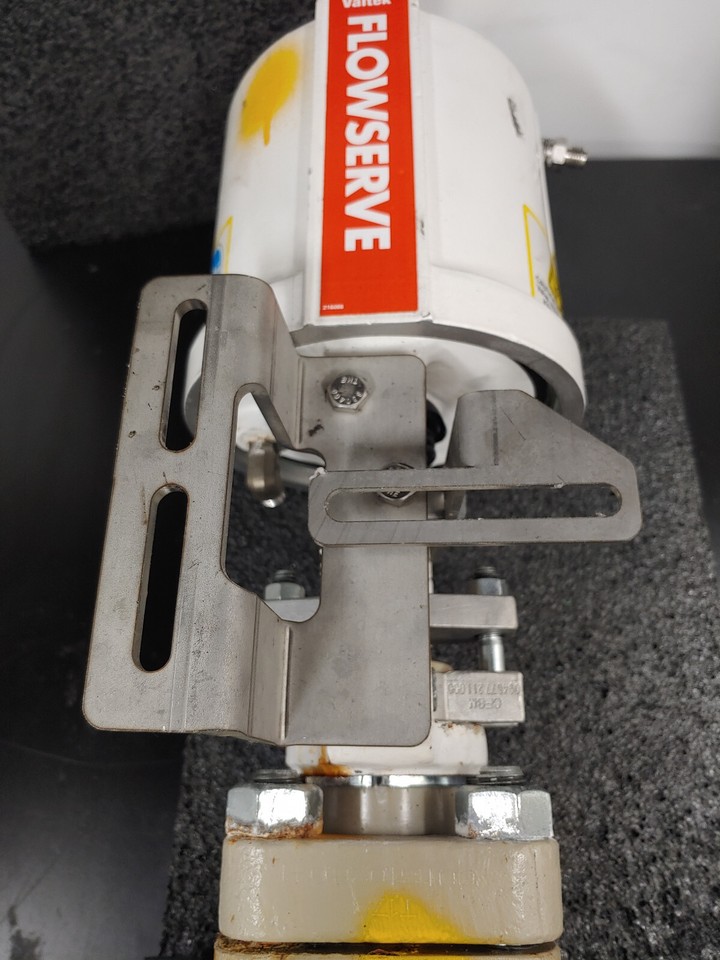 VALTEK FLOWSERVE MARK ONE Linear Globe Angle Control Valve 150psi 0.75 ...
