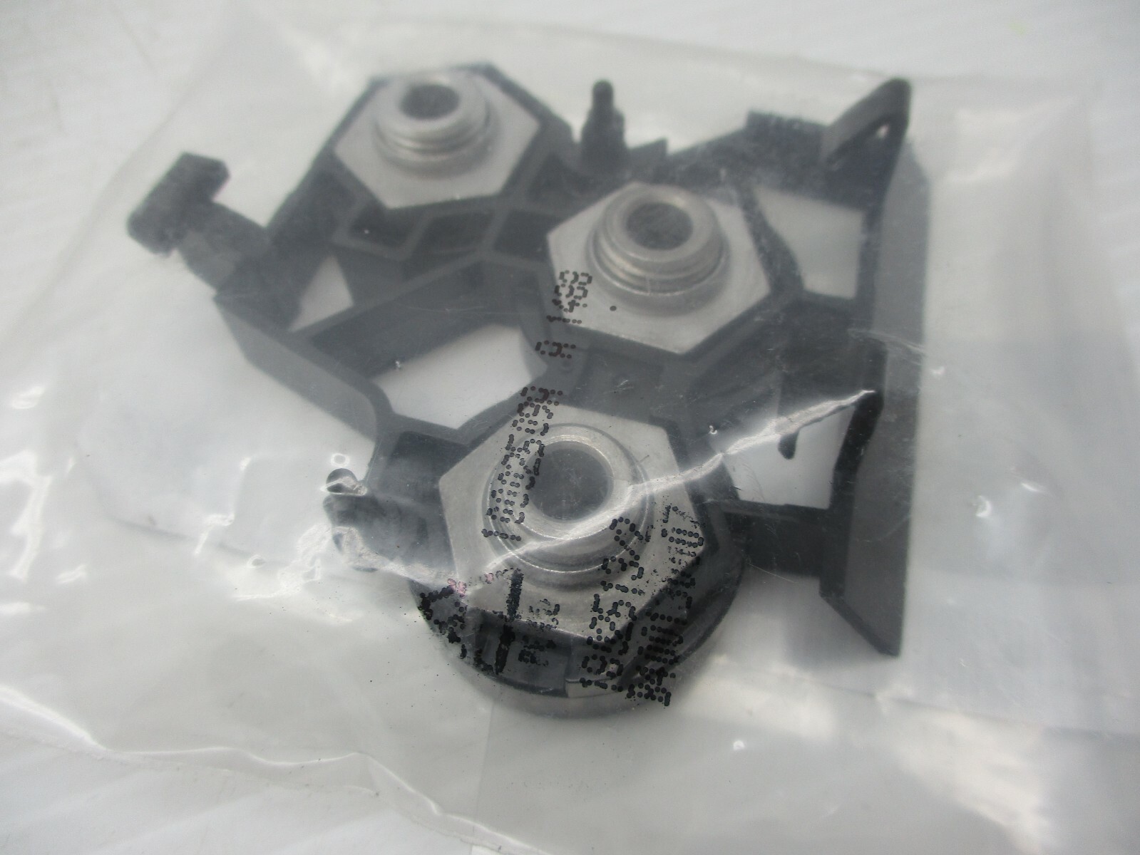 OEM MERCEDES Glc300 Right Radiator Support Mounting Plate Bracket for ...