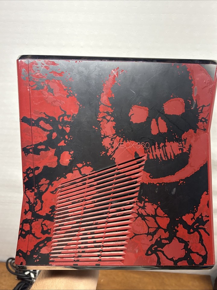 Microsoft Xbox 360 Slim Gears of War 3 Limited Edition Console Bundle ...