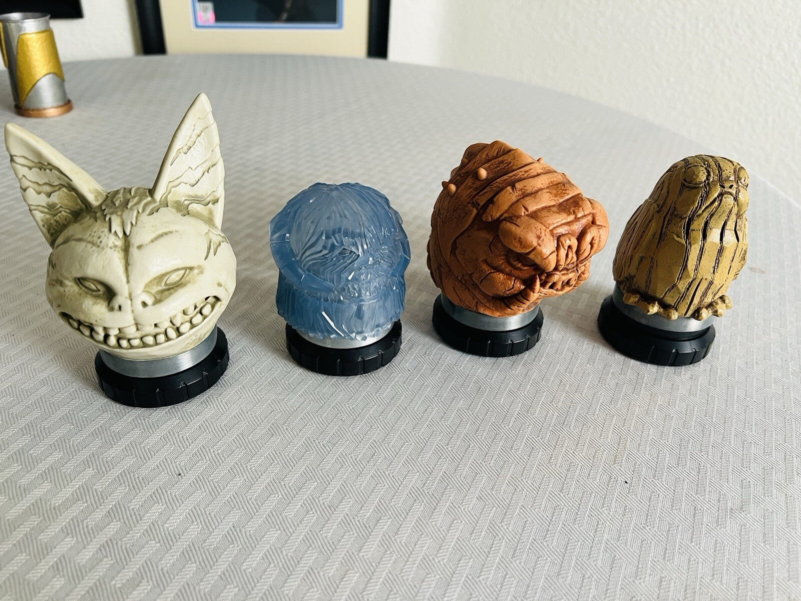 Star Wars Galaxy's Edge 4 Creature Carvings! Savi's Workshop Lightsaber ...