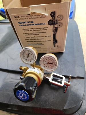 Regulators - Scott Specialty Gases Regulator
