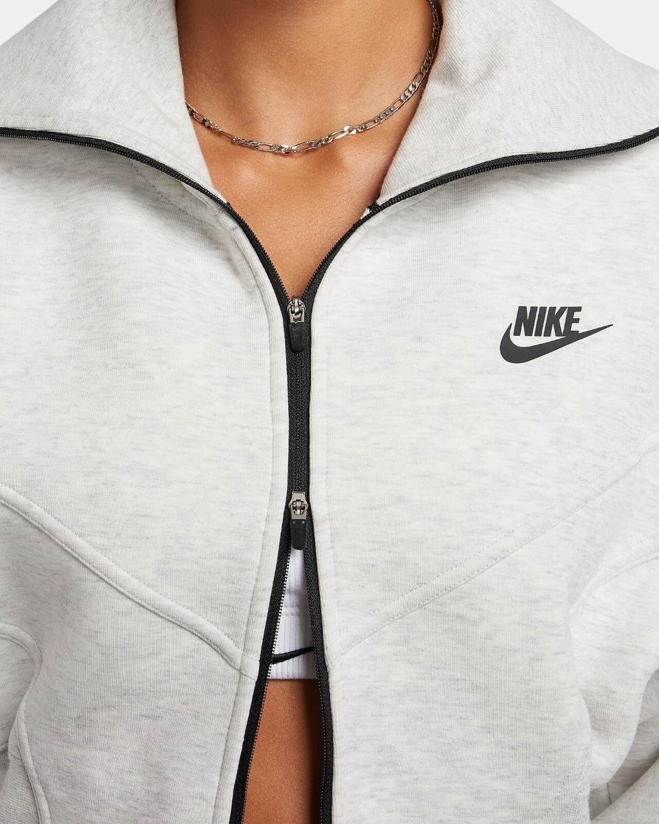 Size 2XL $170 Nike Tech Fleece Women's Loose Full-Zip Track Size 2XL $170 Nike Tech Fleece Women's Loose Full-Zip Track